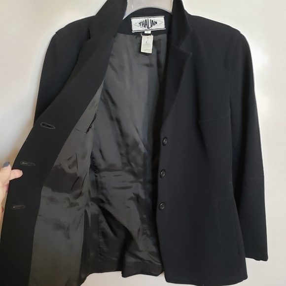 Thalian | Jackets & Coats | Thalian Black 3 Button Blazer With ...